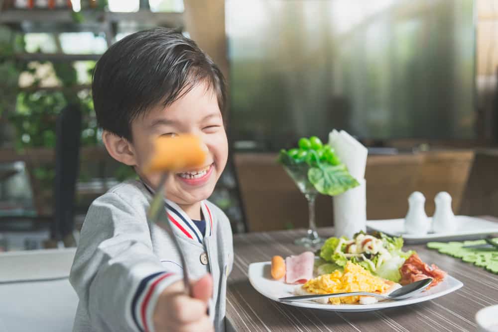 5 Makanan Sumber Protein untuk Anak Selain Daging Sapi dan Ayam | Kabar ...
